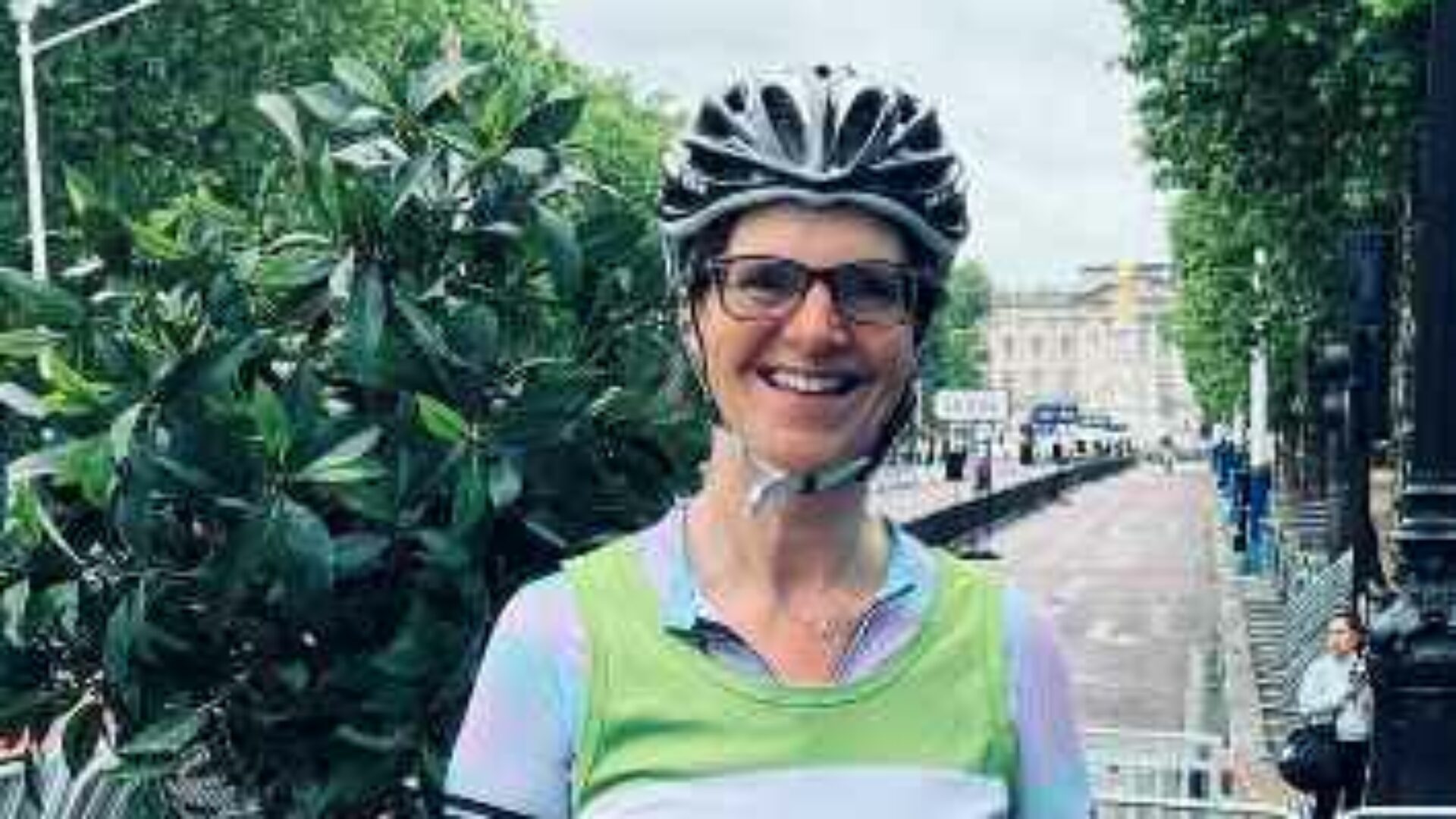 Daughter cycles 100 miles in tribute to her parents who received ...