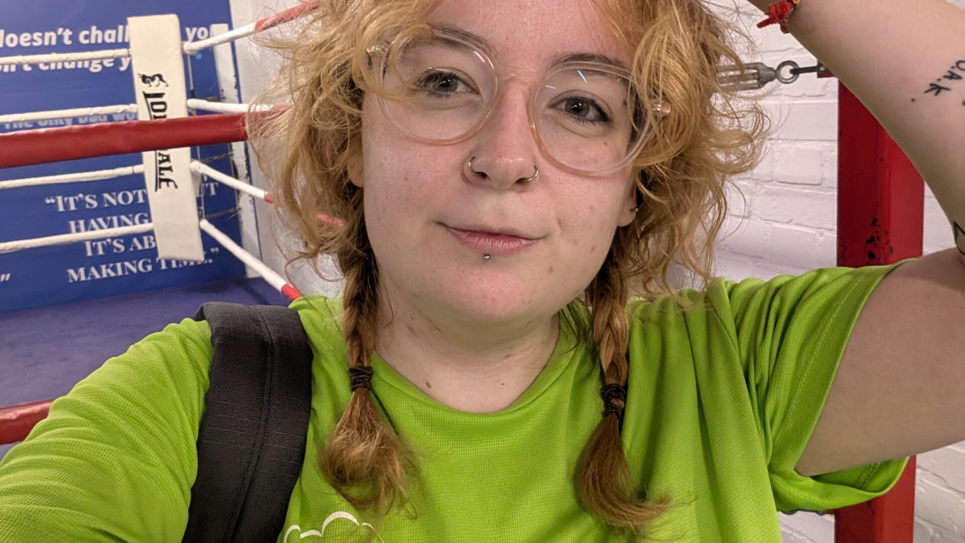 Hospice supporter takes on Boxing Challenge in memory of her Mum ...